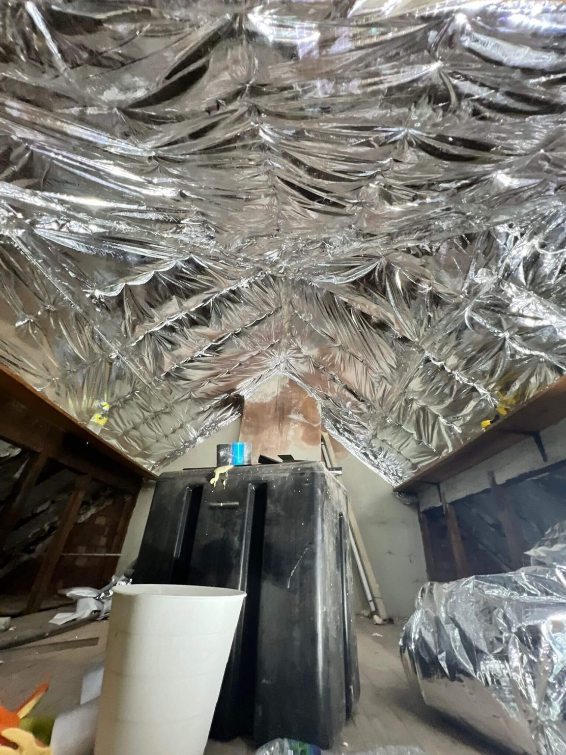 Foil Insulation vs Recycled Plastic Insulation - LoftFoil | Loft ...
